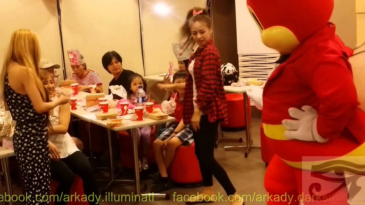 Mocha Girl - jollibee with Mocha Girls (worth it) - YouTube