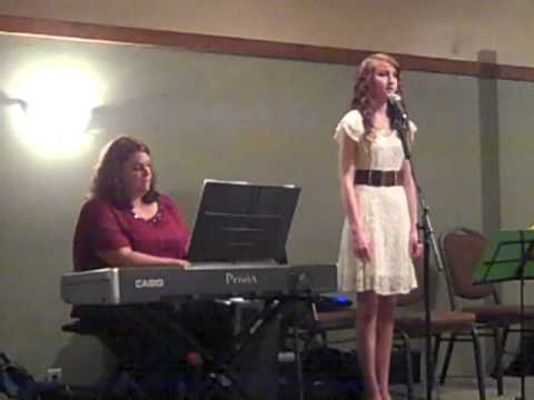 Taylor sings Unraveling by Liz Longley - YouTube