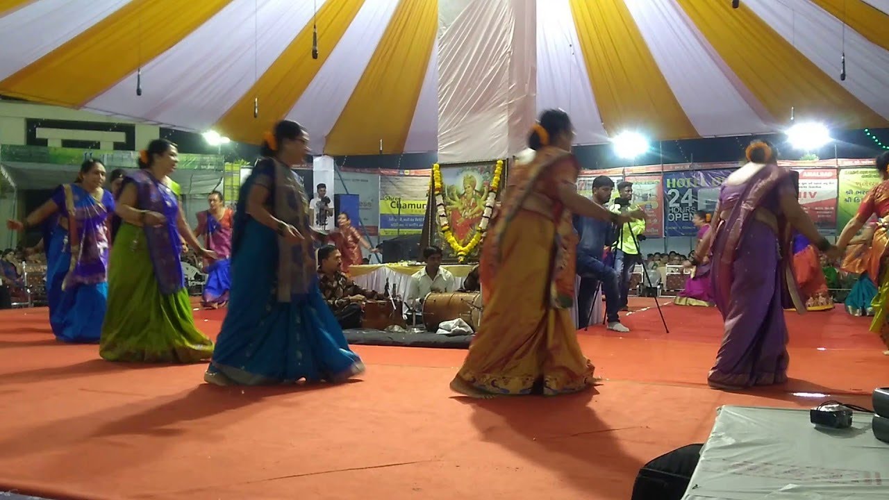 SMC SHERI GARBA PART 1 AT SMC PARTY PLOT SURAT - YouTube