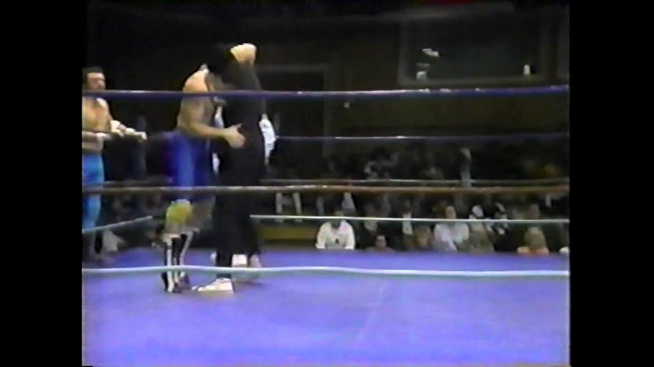 Slingshot Suplex - YouTube