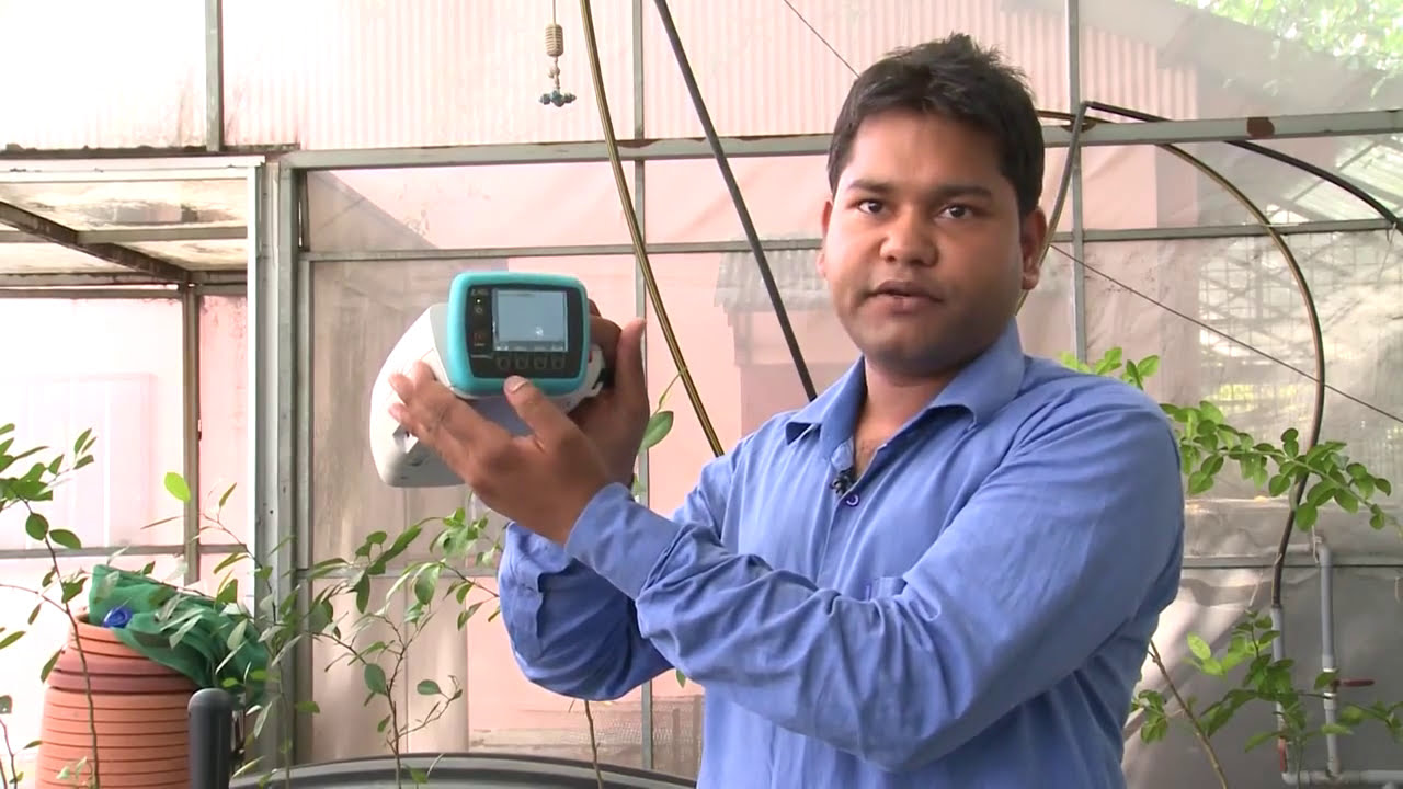 Application of ASD FieldSpec® HandHeld™ 2, UPM, Serdang, Malaysia - YouTube