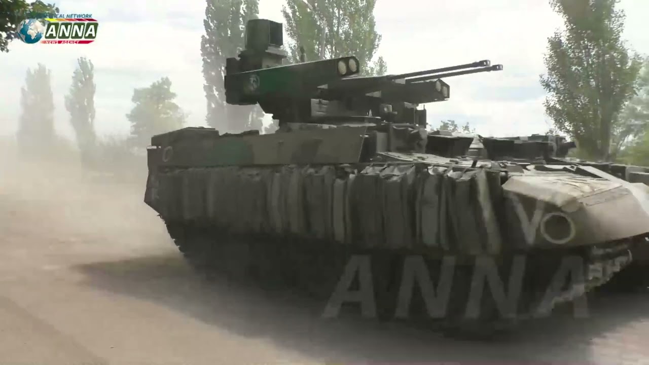 Russian BMPT Terminator-2 column near Kalmishevakha, Donbass - YouTube