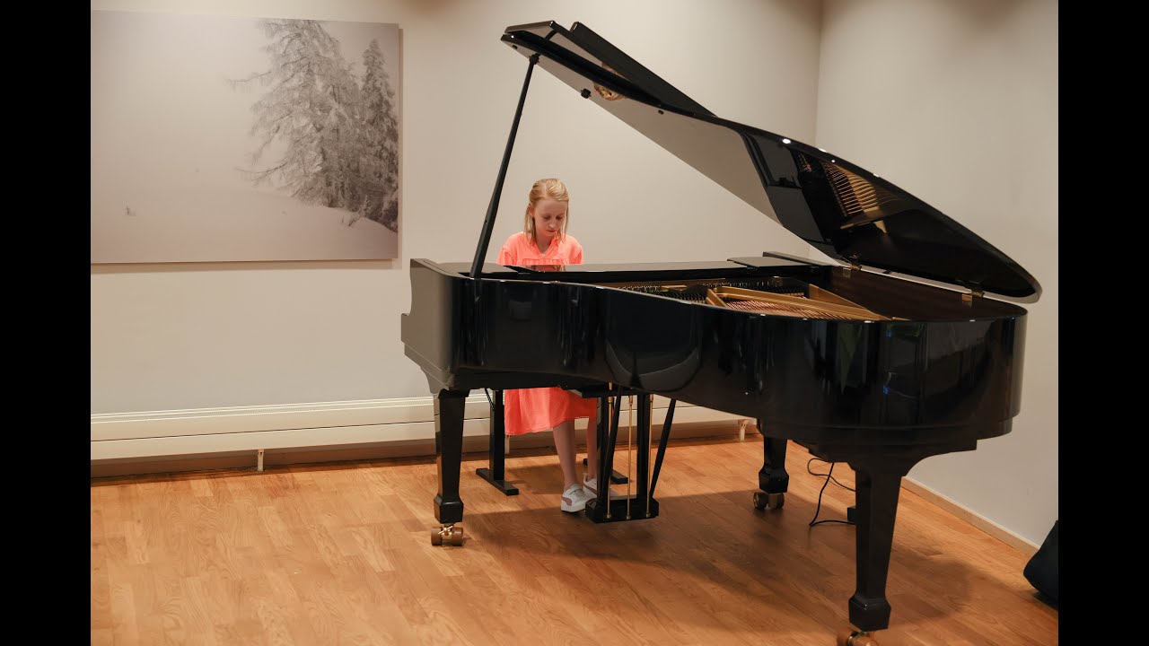 Klavierstück "Hope" - Ella Leßner - Jugendkulturpreis 2024 - YouTube