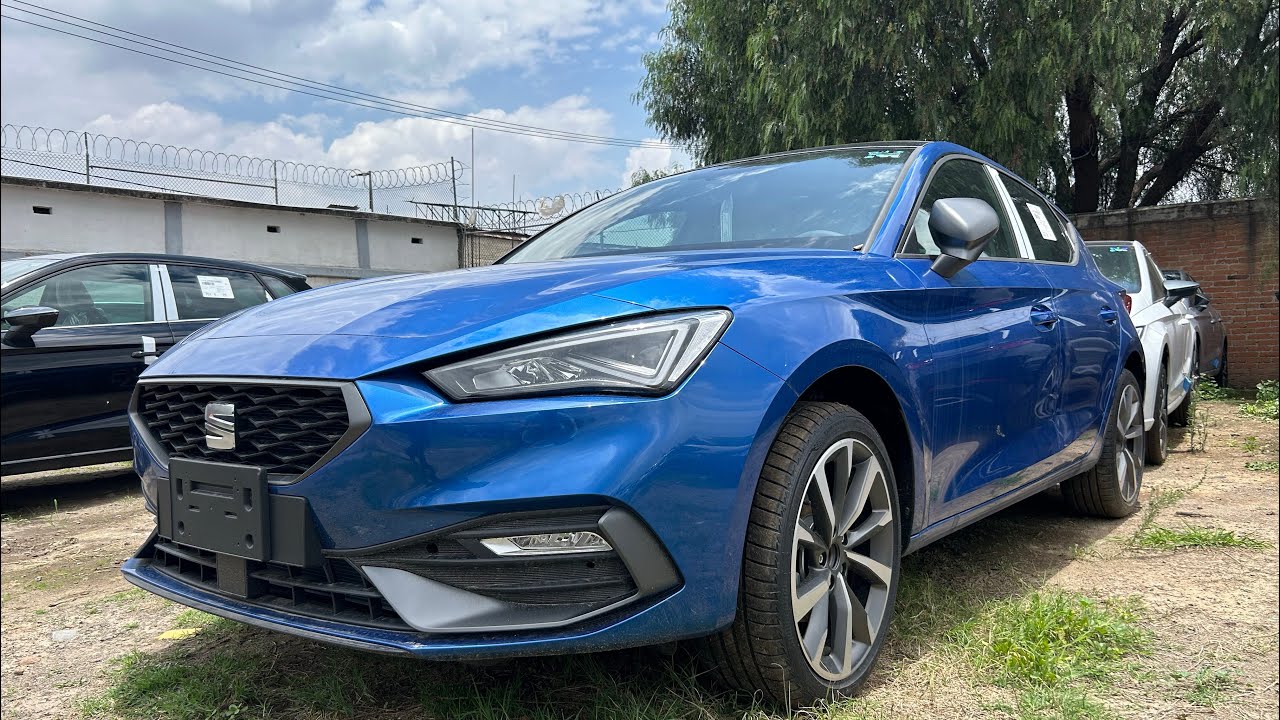 SEAT León FR 2024 || Azul Zafiro 💎 - YouTube