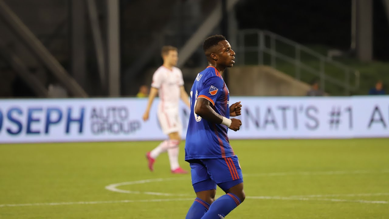 Gyau on MLS starting debut - YouTube