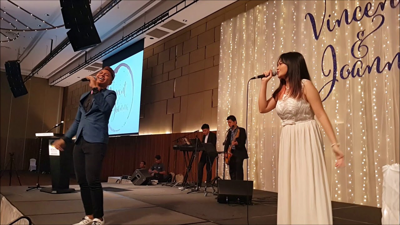 Concert Flashlight - YouTube