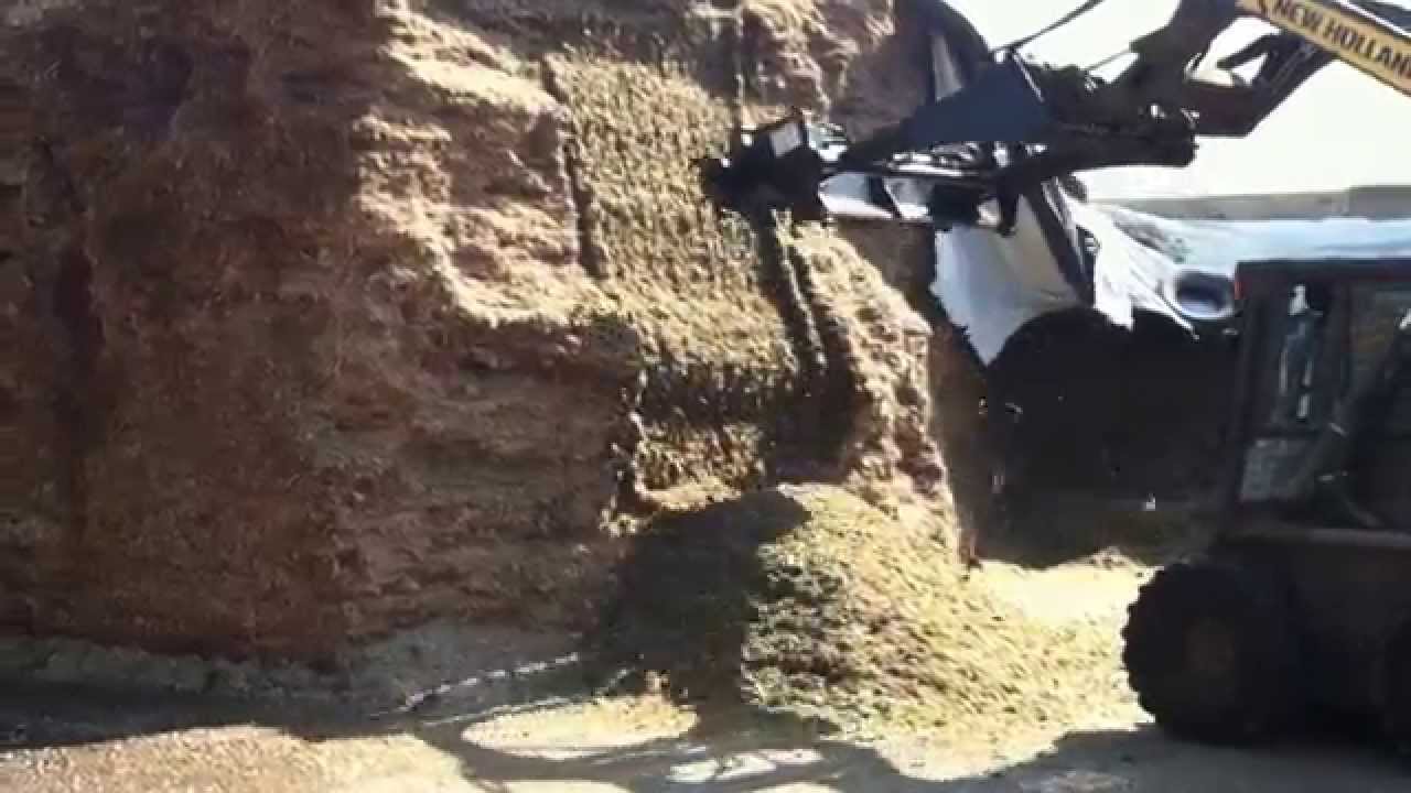 HLA Silage Facer - YouTube