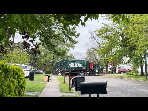 Garbage Truck 23 Backing Up! - YouTube