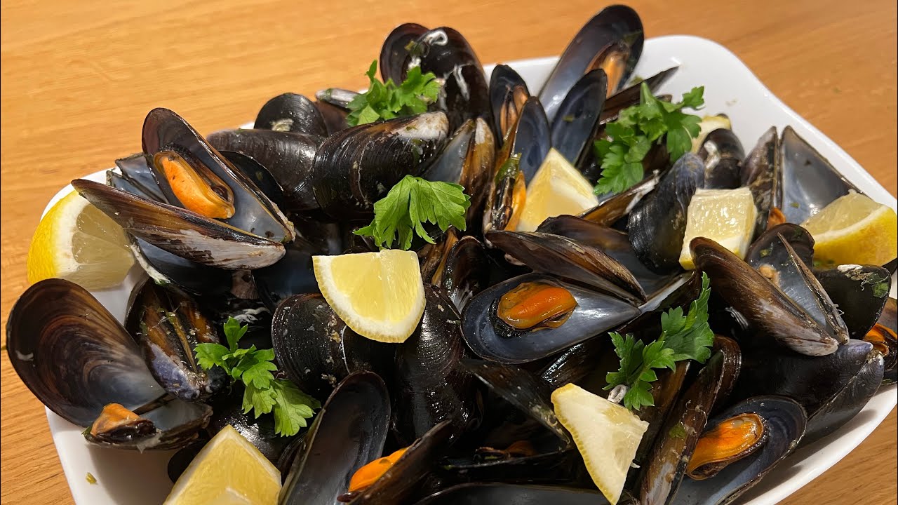 Impepata di Cozze al Limone e Pepe Nero | Ricetta di Mare - YouTube