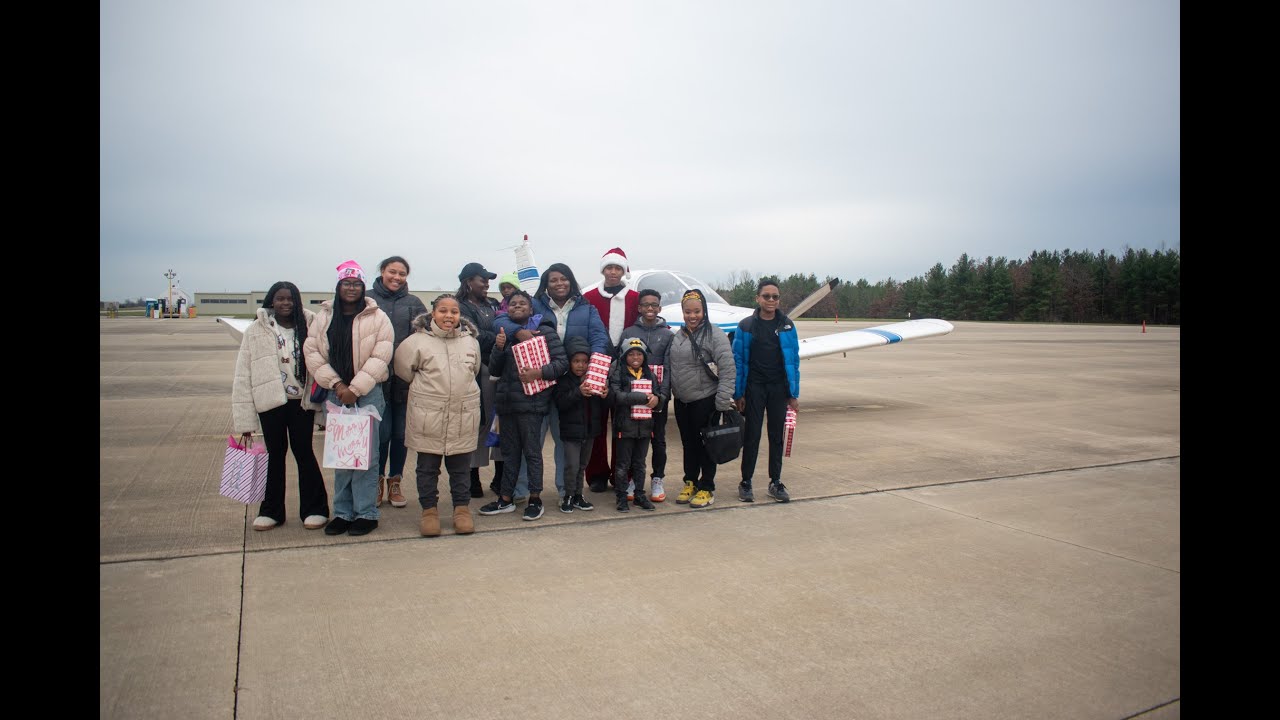 Flying 8 Random Kids In A SMALL Airplane Dressed Up As Santa Claus ...