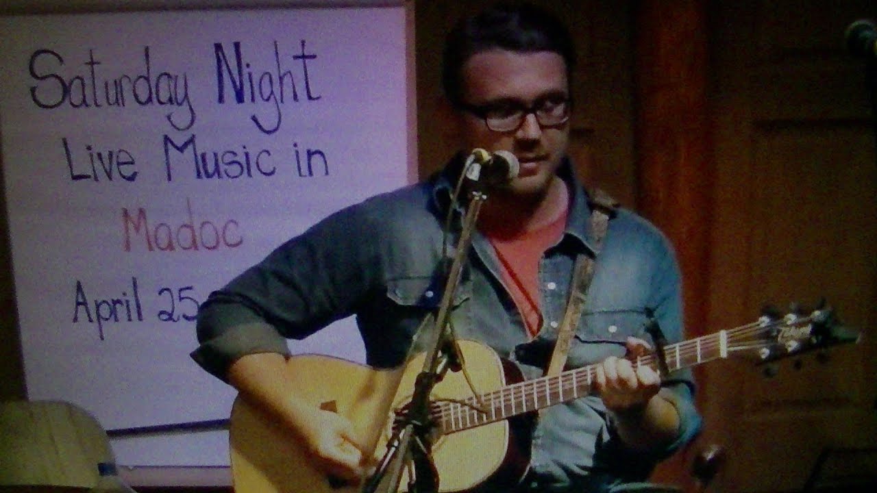 Live Music Kyle Mitchell - YouTube