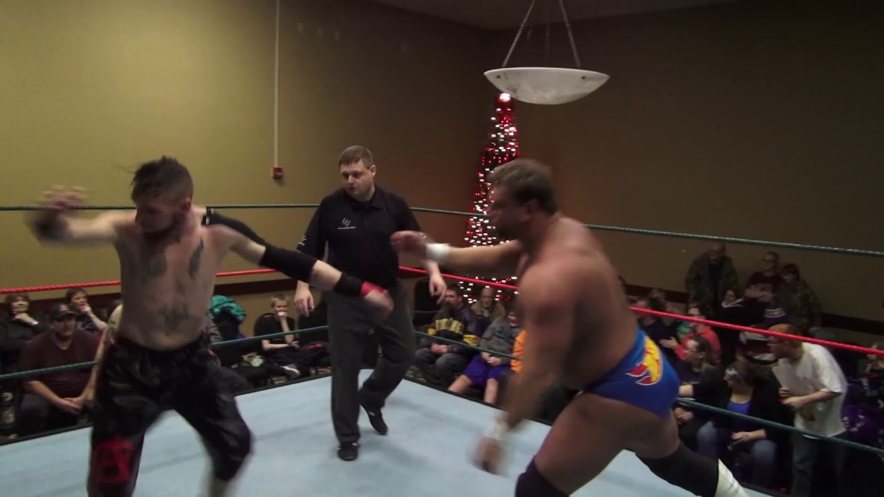 Kato vs. "Hot Shot" Danny Duggan - EWI Initiative Championship (EWI, 12 ...