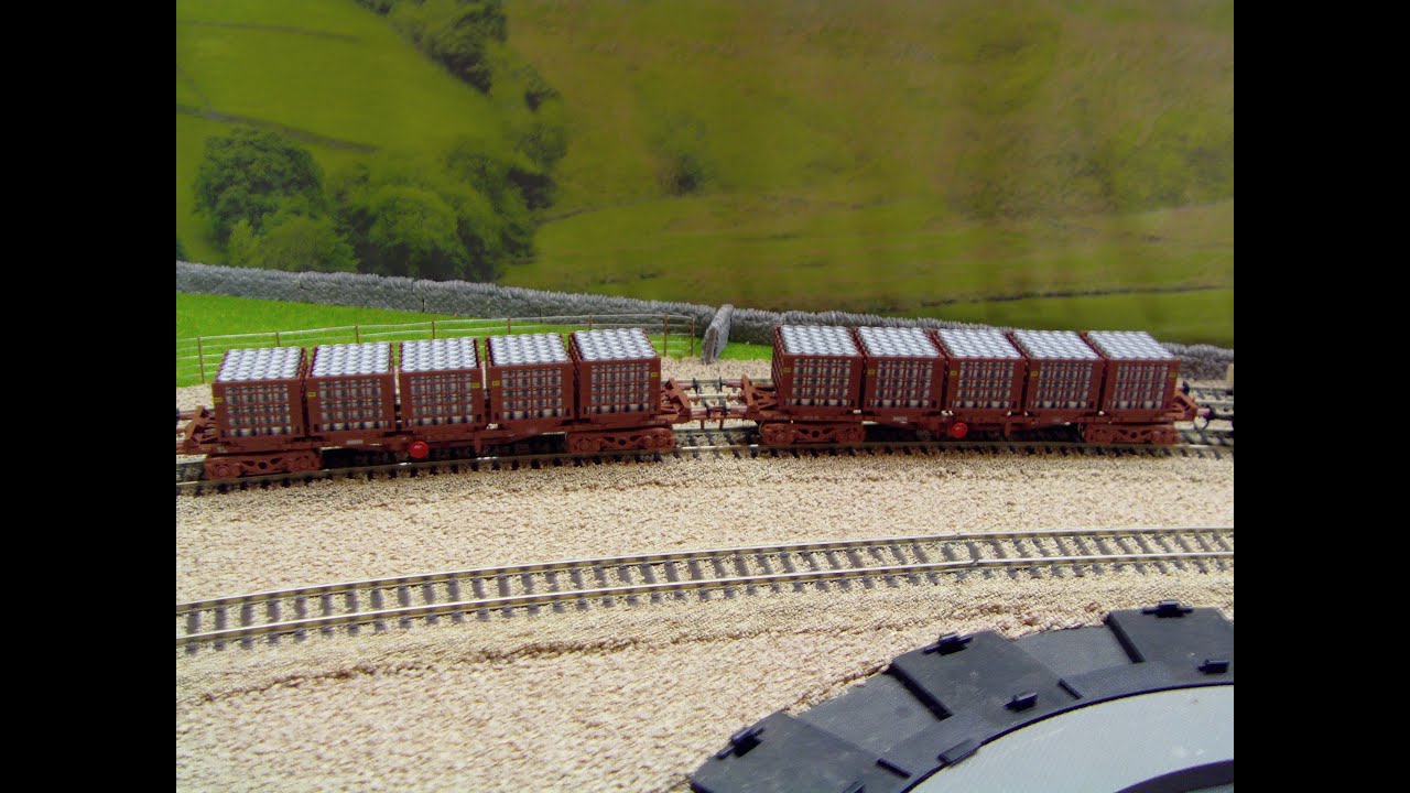 Model Trains Guinness Flats Running Session - YouTube