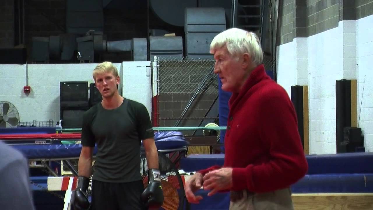 UW-Madison Boxing - YouTube
