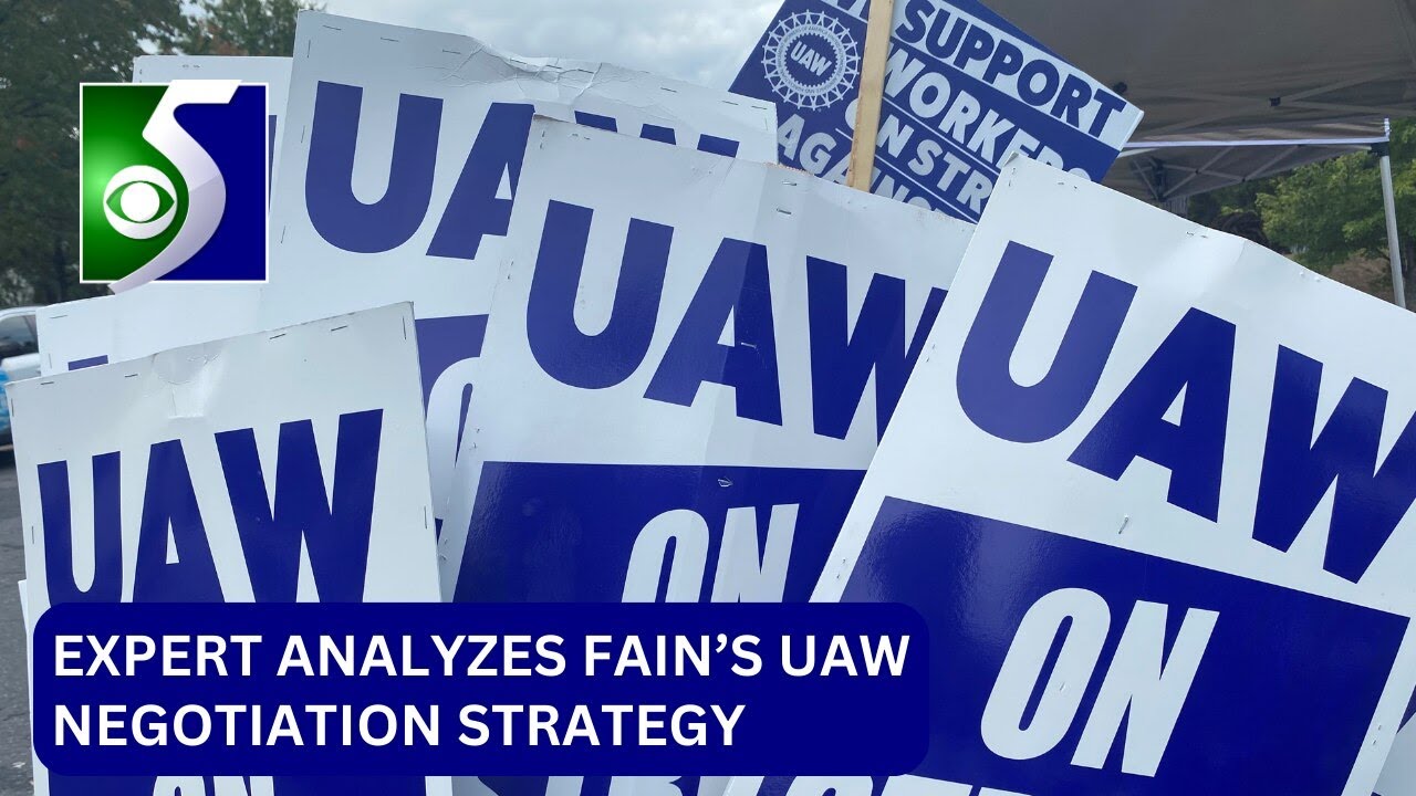 Expert analyzes Fain’s UAW negotiation strategy - YouTube