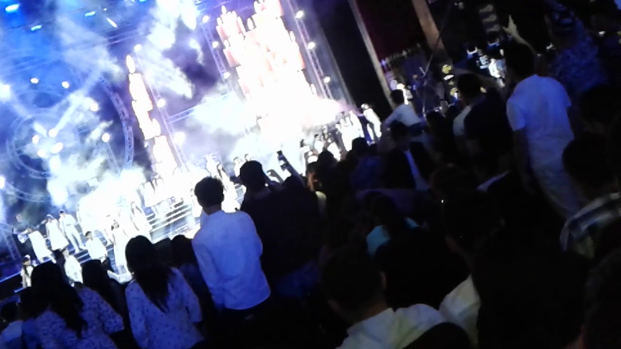 Shoxrux rep Konsert 2018 Bolaligim - YouTube