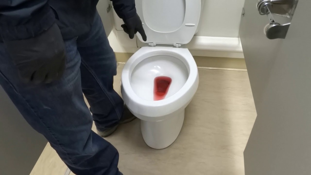 SC Washroom Winterization Part 3 - YouTube
