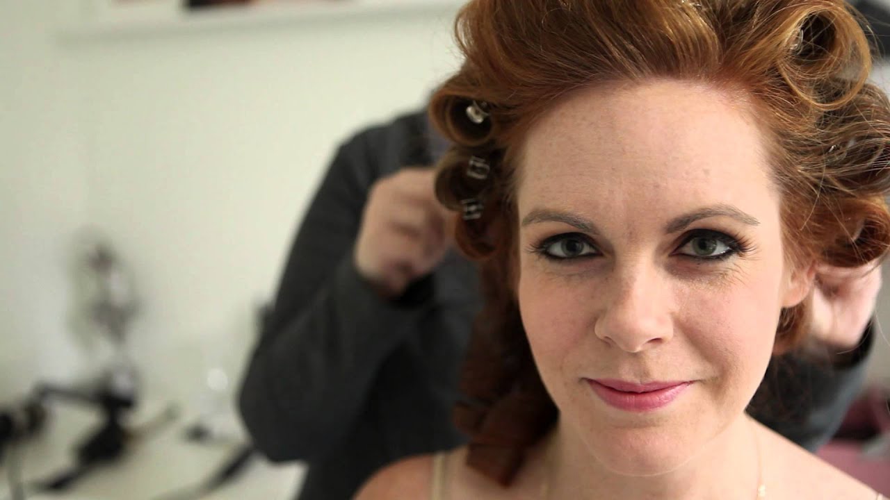 The phoTobin Portrait Experience - YouTube