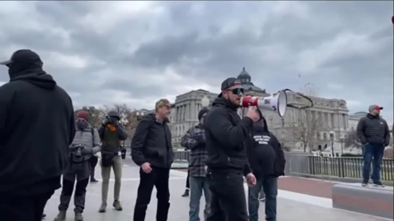 Oath Keepers trial to start Tuesday, two Florida residents on trial ...