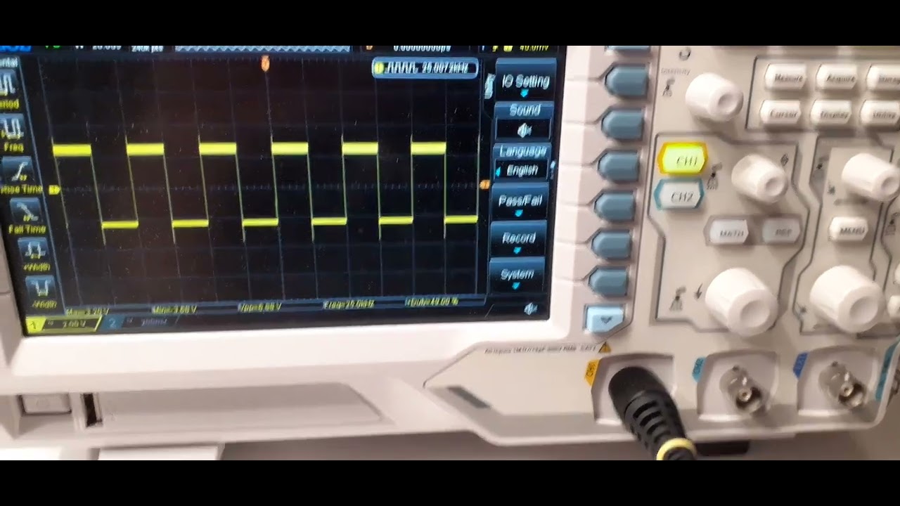ATtiny85 - External crystal 16 MHz. Don't waste money! - YouTube
