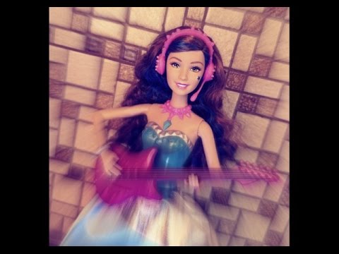 Barbie Rock'n Royals / Rock et Royales - Rock Star Erika - Singing Doll (French)