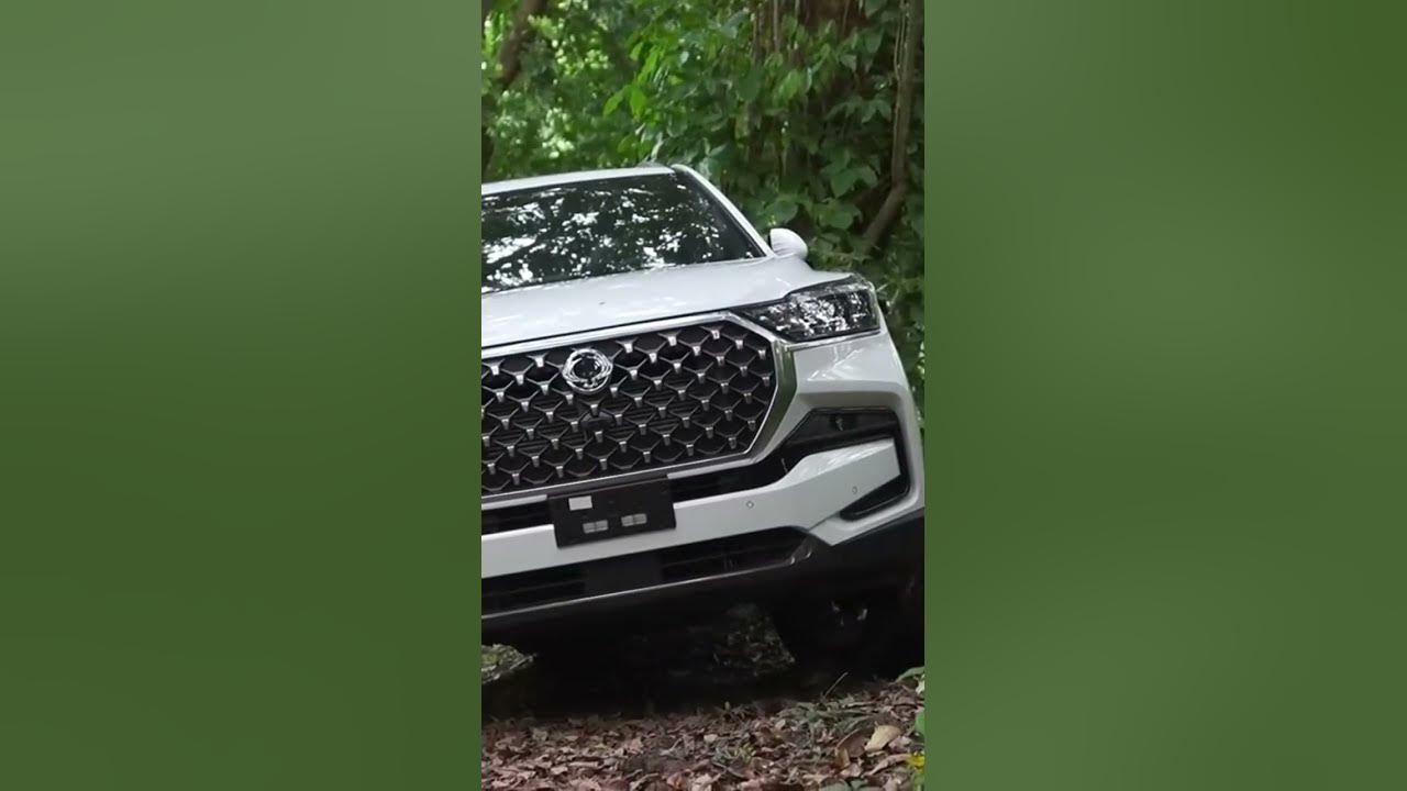 kGM Rexton G4 - YouTube