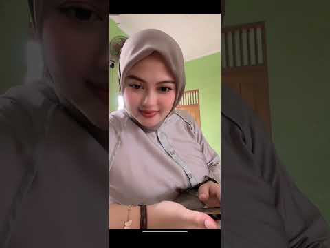 Bumil cantik di sekolah sedang kontraksi#pregnant #livetiktok #bumil