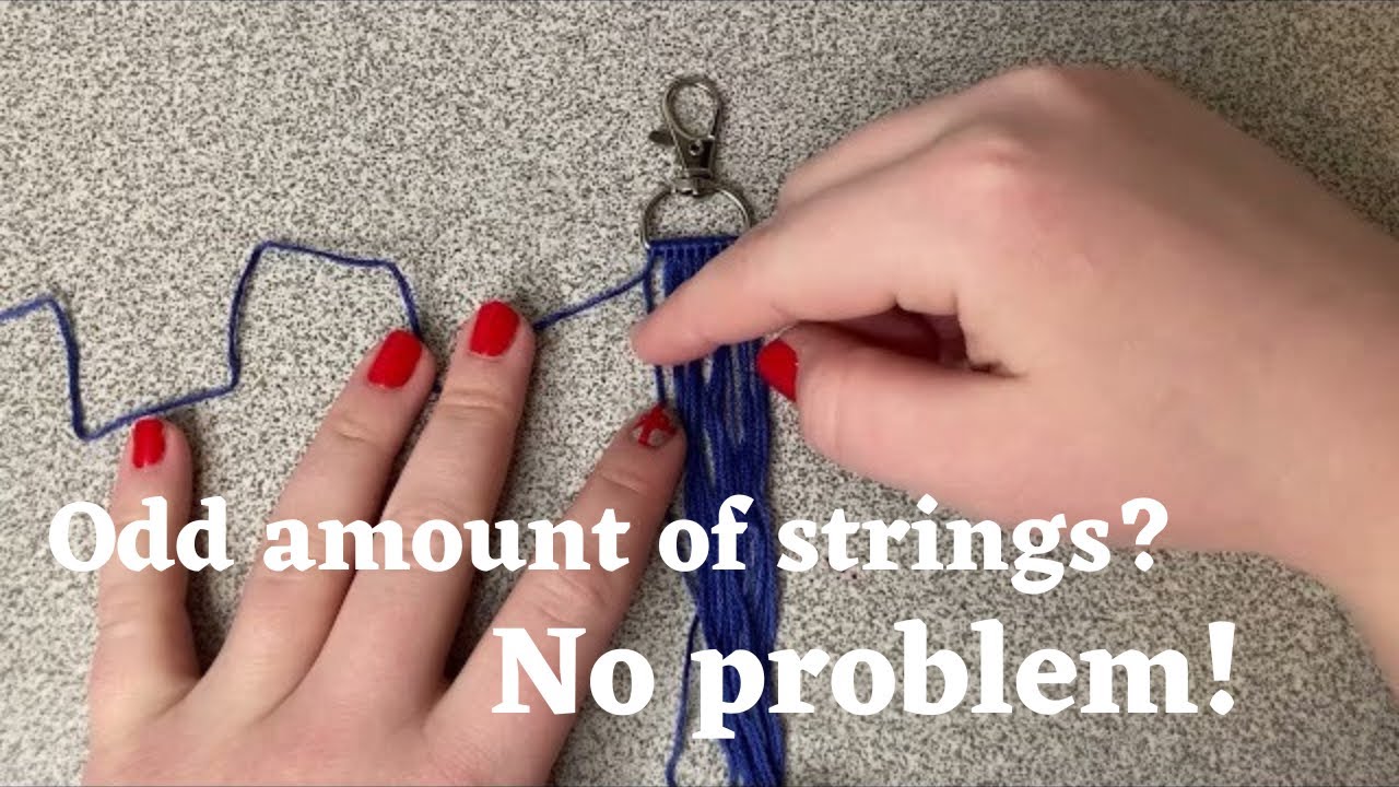 How to start a knotted keychain with an odd amount of strings ...
