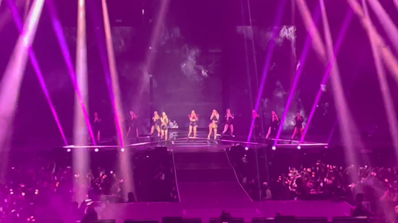 Pink Venom - Blackpink World Tour Melbourne (11/06/2023) - YouTube