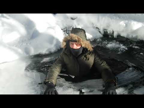 080 wet: Winter Fun in Hoody Jacket
