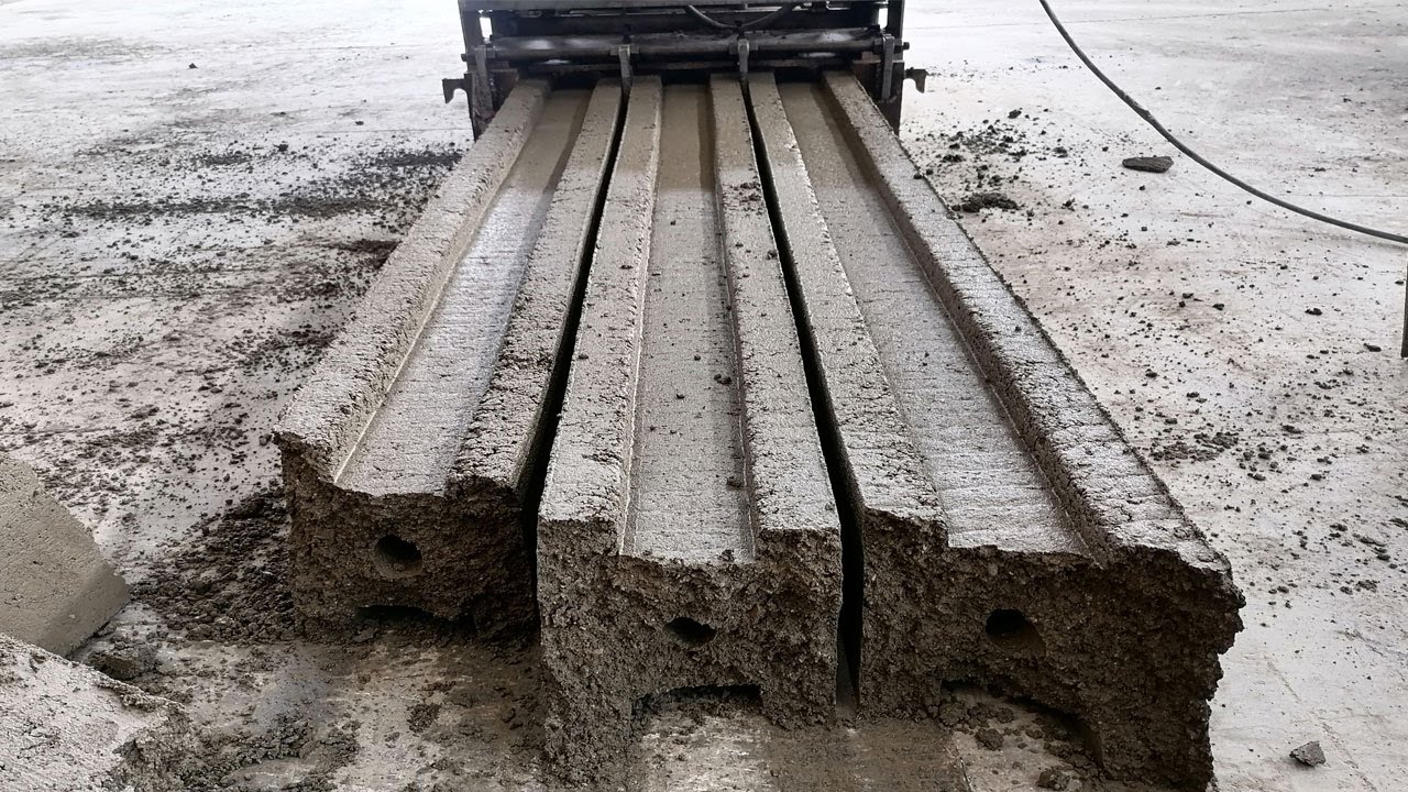 Testing the Concrete H beam machine for making boundary wall columns ...