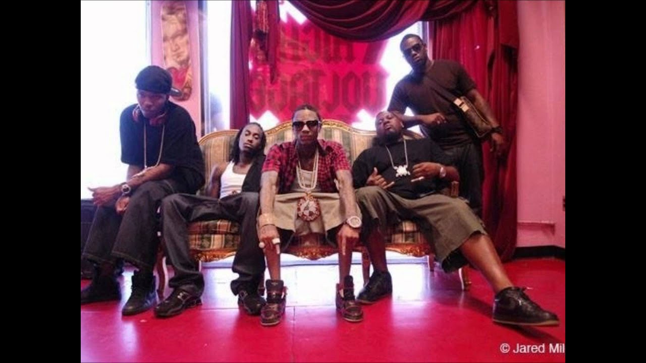 "Hundred One's" - Soulja Boy (New 2011 HD) - YouTube