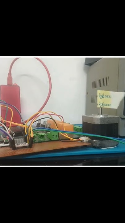 Stepper motor with PIC16F877A. #electronic #coding #microcontroller #diy #tutorial - YouTube