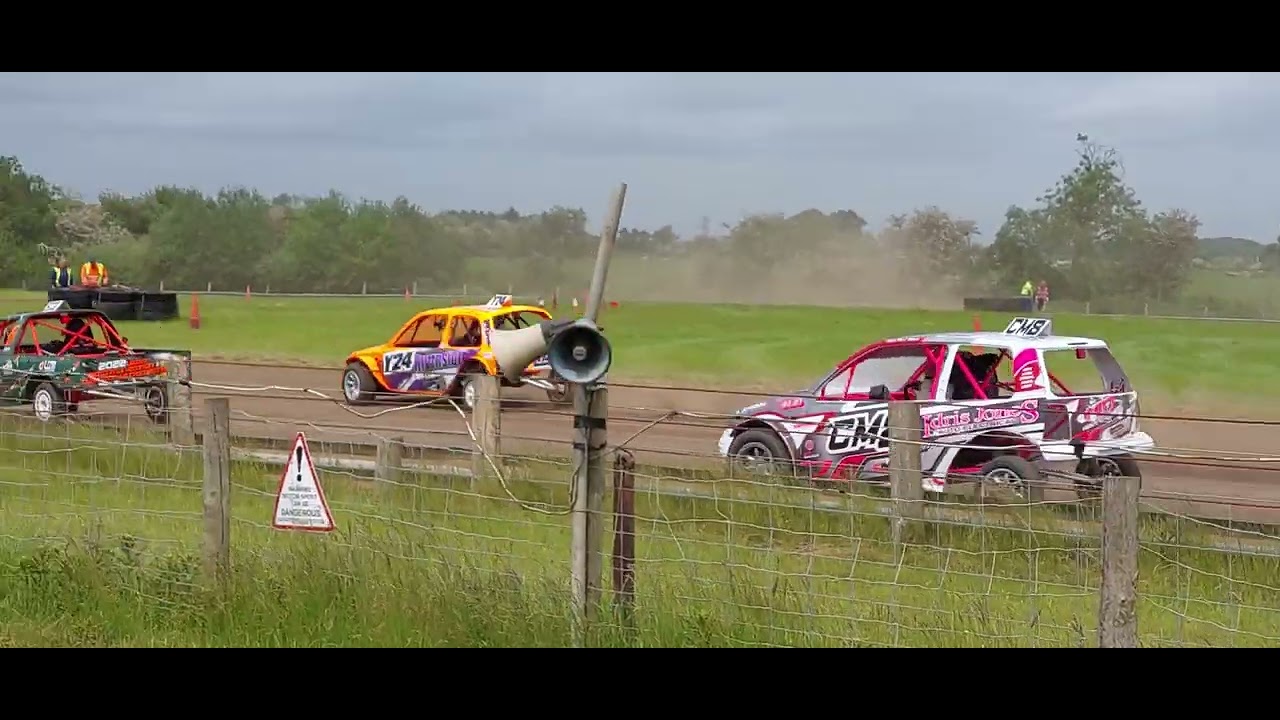 autograss north of england championships 2023 class 6 - YouTube