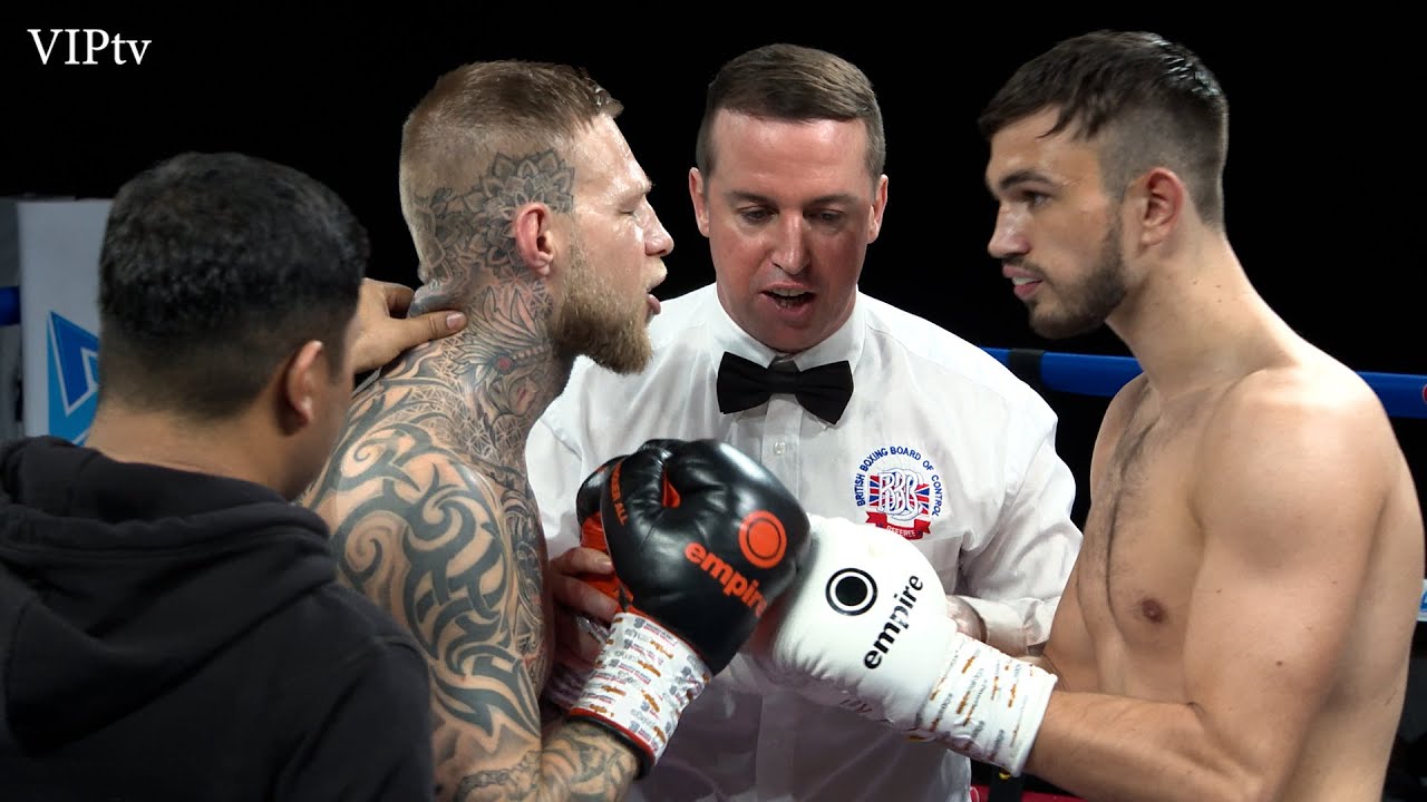 Jake Abrol v Fonz Alexander at VIP's Bolton White's Hotel show on 3.12. ...