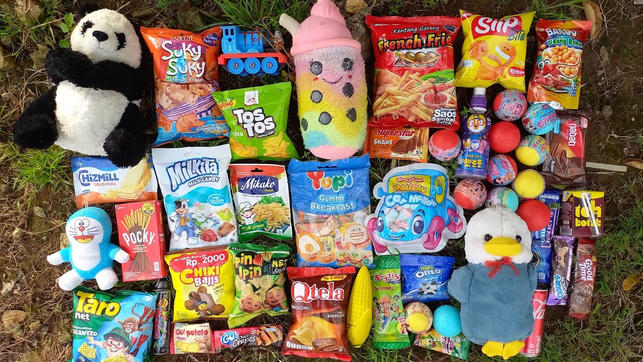 Hunting snack jajanan permen yupi marshmallow bola berhadiah pororo ...