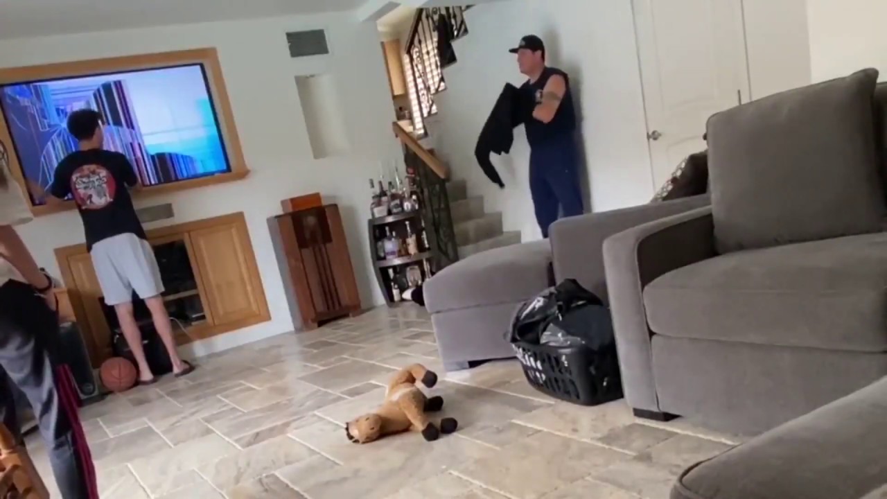 Children Faked Breaking The Tv While Playing Ball, Their Dad's Reaction ...