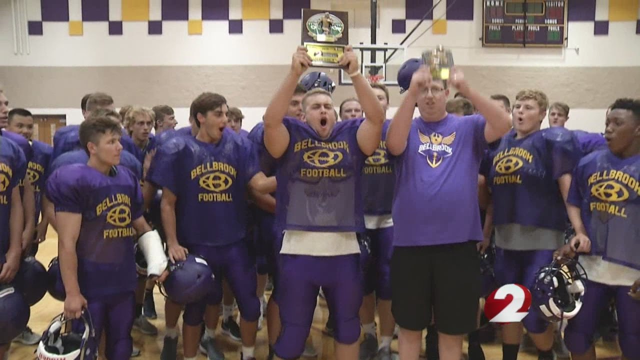 Team of the Week: Bellbrook Golden Eagles - YouTube