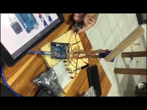 Circuito de mini grúa con Arduino - YouTube