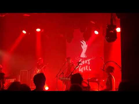 Goat Girl - Ride Around - Live @ ABClub, Brussels (Be) - 9 oktober 2024