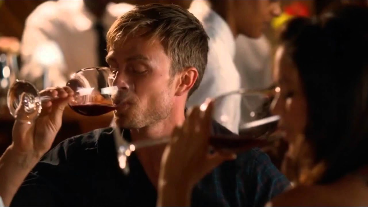 Zoe Wade scenes 4x02 part 3/4 You made a reservation? (HD) - Hart of ...