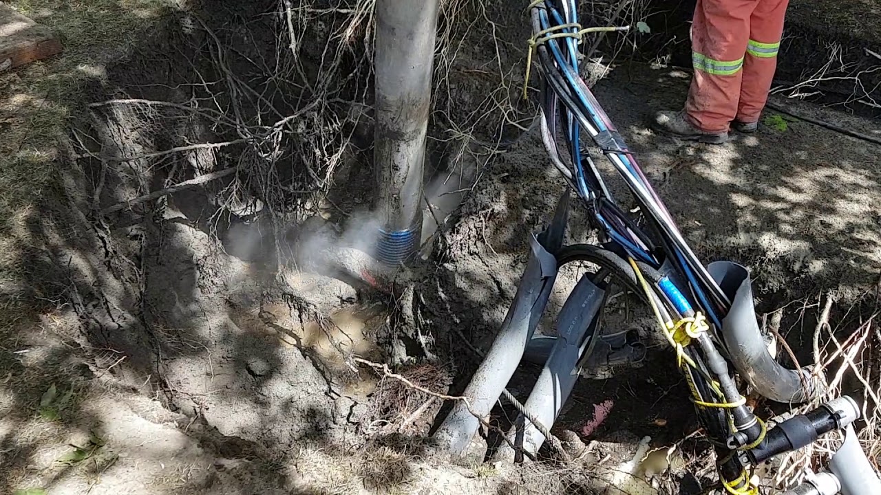 Hydrovac Excavation of Transformer Oil Spill - YouTube