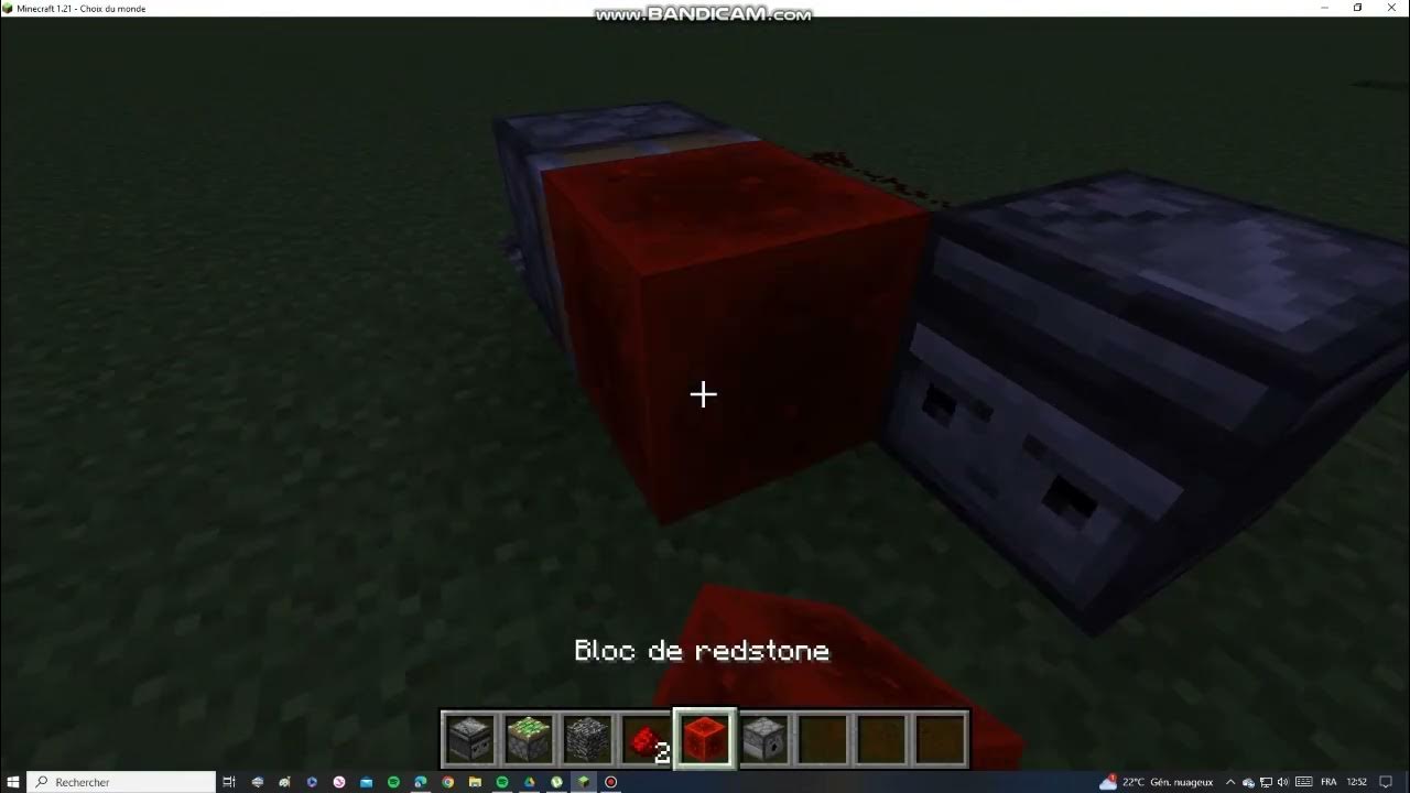 Tuto: comment faire une machine a xp sur Minecraft java? - YouTube