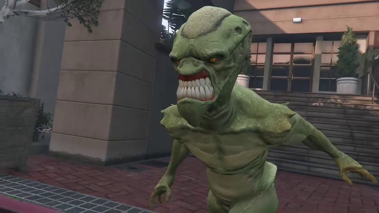 Grand Theft Auto V DLC Alien Outfit - YouTube