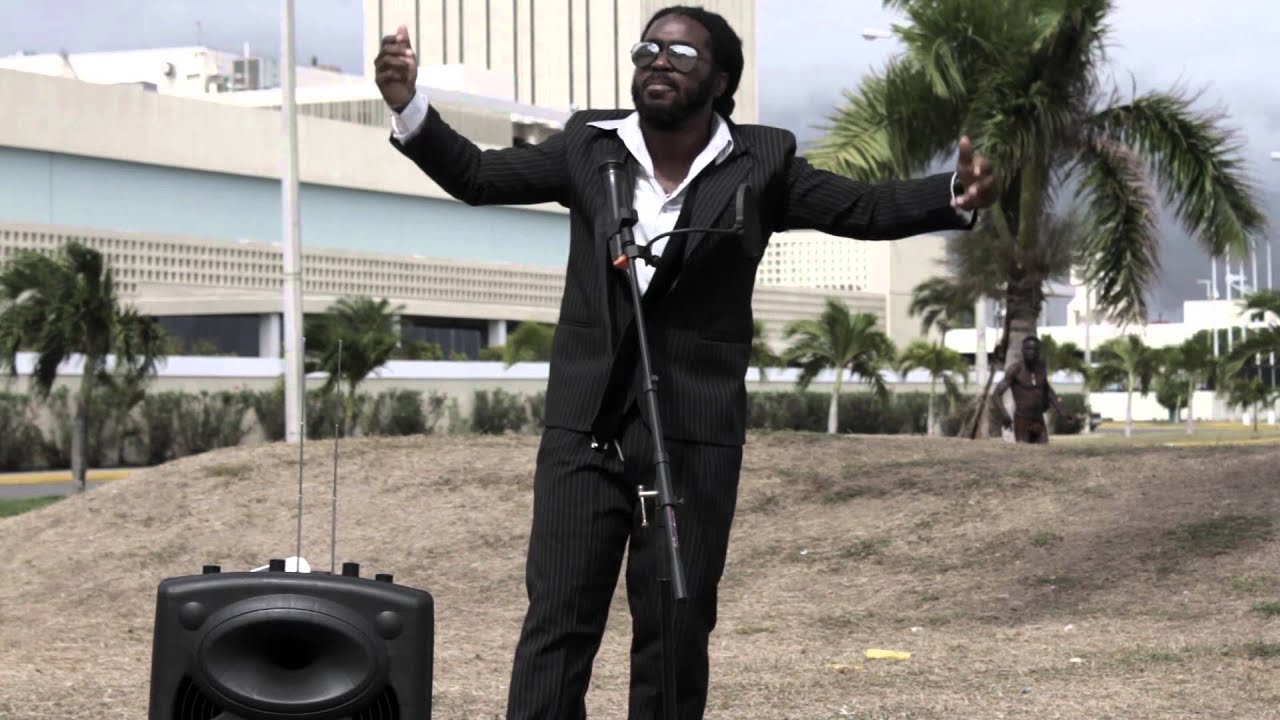 MAJAH BLESS STRESS FREE OFFICIAL VIDEO - YouTube