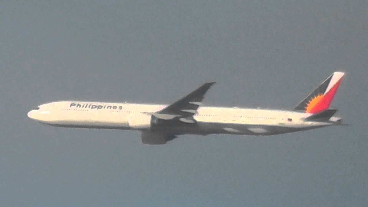 Philippine Airlines B777-36NER London Heathrow Approach/Landing(From ...