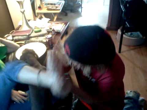 Darrian foot kiss