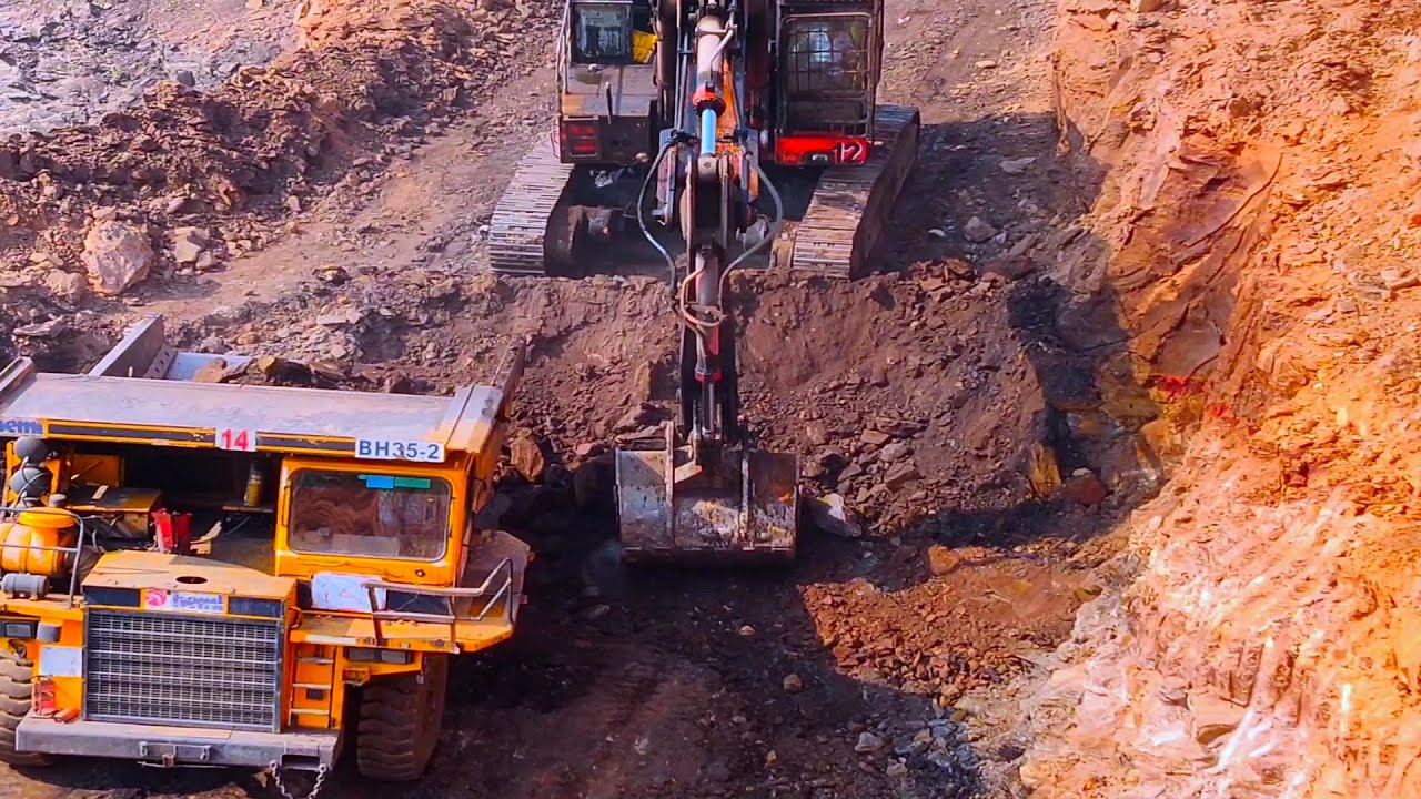 L&T machine Loader by Beml dumper #tranding Video 📷#Ytvideo #Viral ...