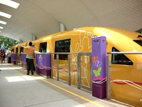 [SDC] Sentosa Express Monorail Orange - YouTube