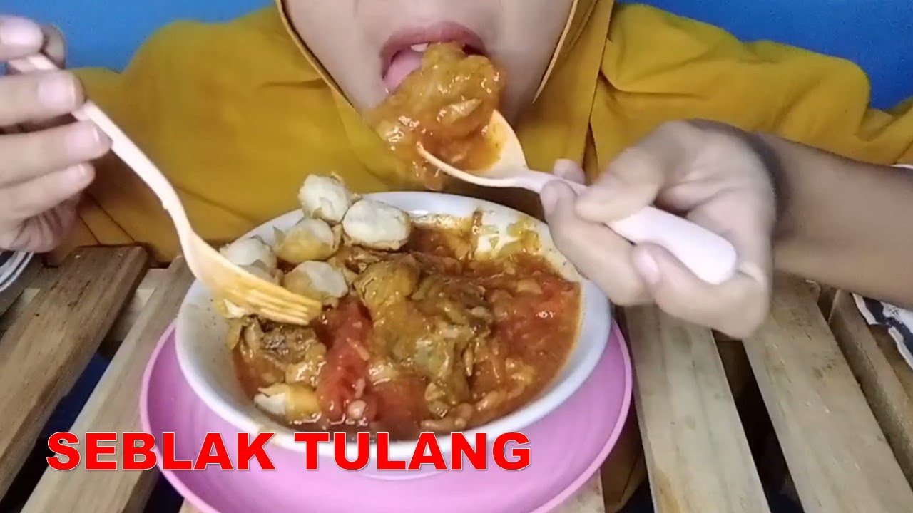 Seblak Tulang Pedas Terenak yang Pernah Ada! | The Most Delicious Spicy ...